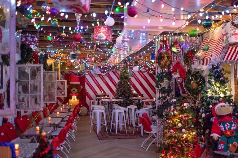 Here's when one of the most popular Christmas bars is returning in ...
