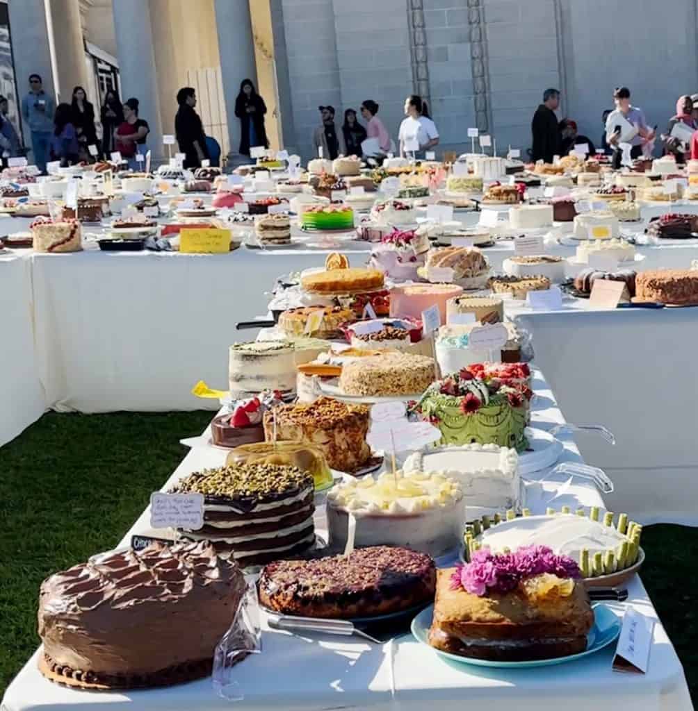 Thousands on waitlist for cake picnics put on by local culinary school ...