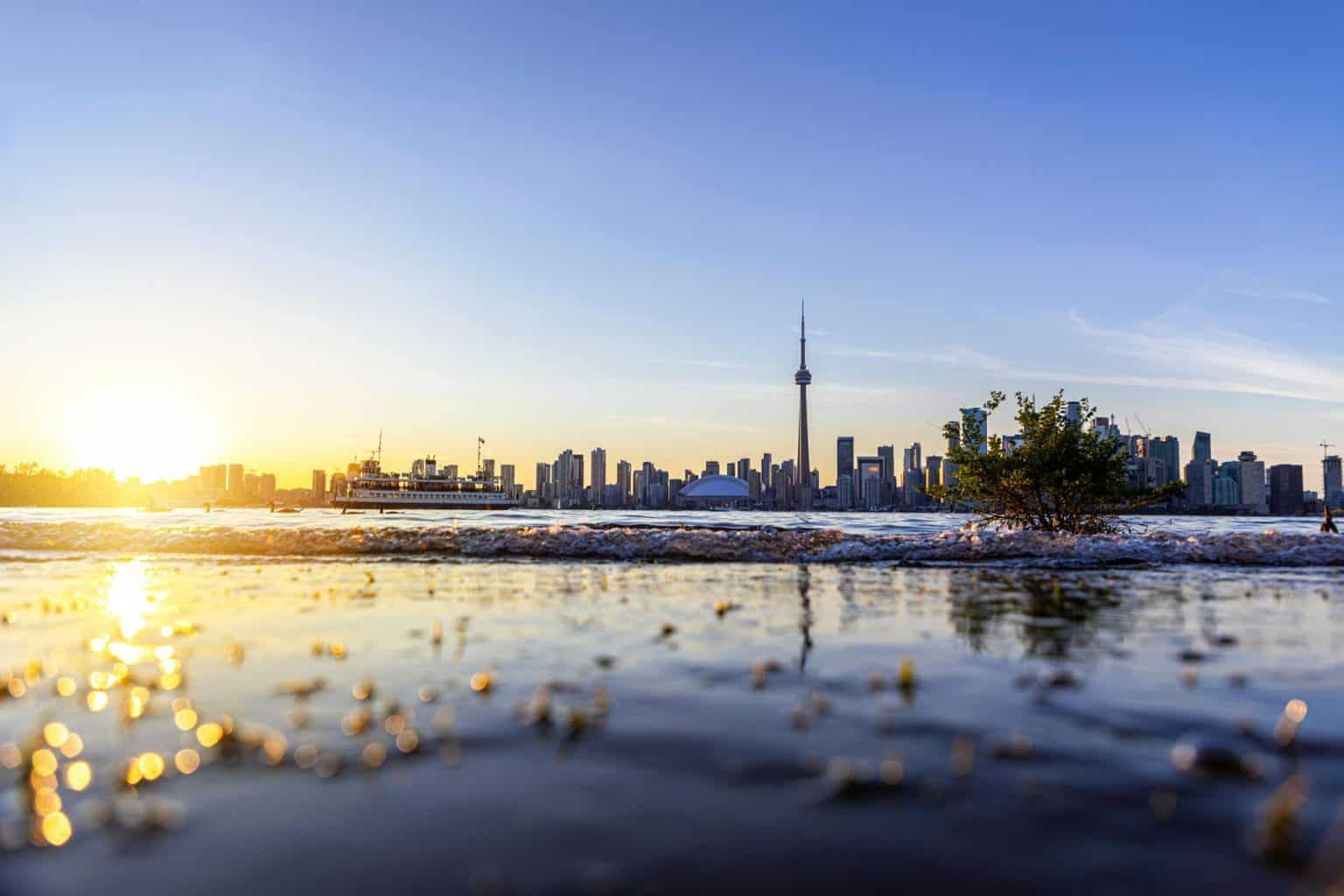 Weekend Weather: Sunny, warm Mother's Day forecast for Toronto ...