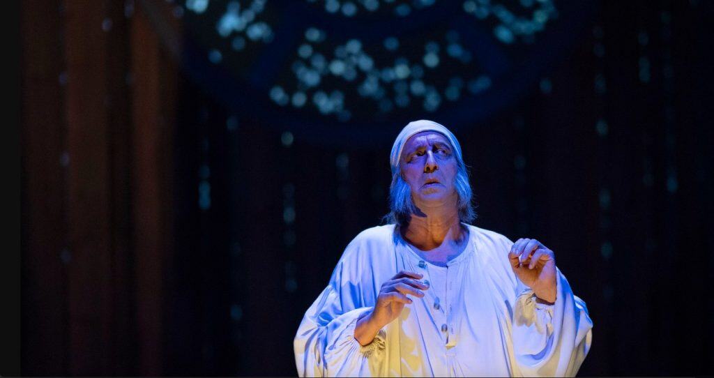 Massive holiday production to close 100-year-old Ontario theatre ...